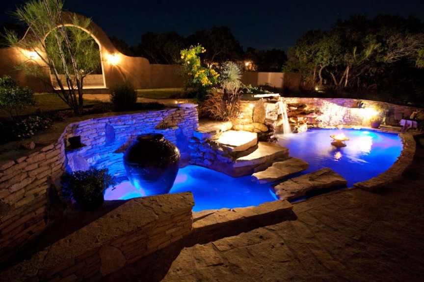 Tuscan Hall and Veranda Room - Catering By Mopsie | Austin, TX